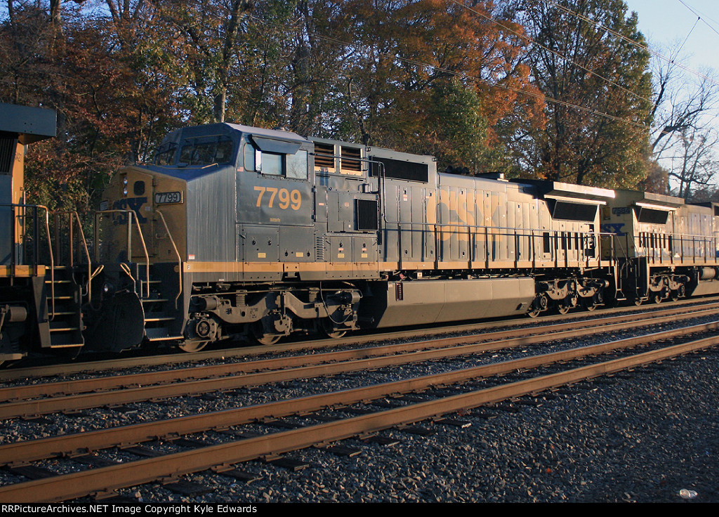 CSX C40-8W #7799 on Q174-06